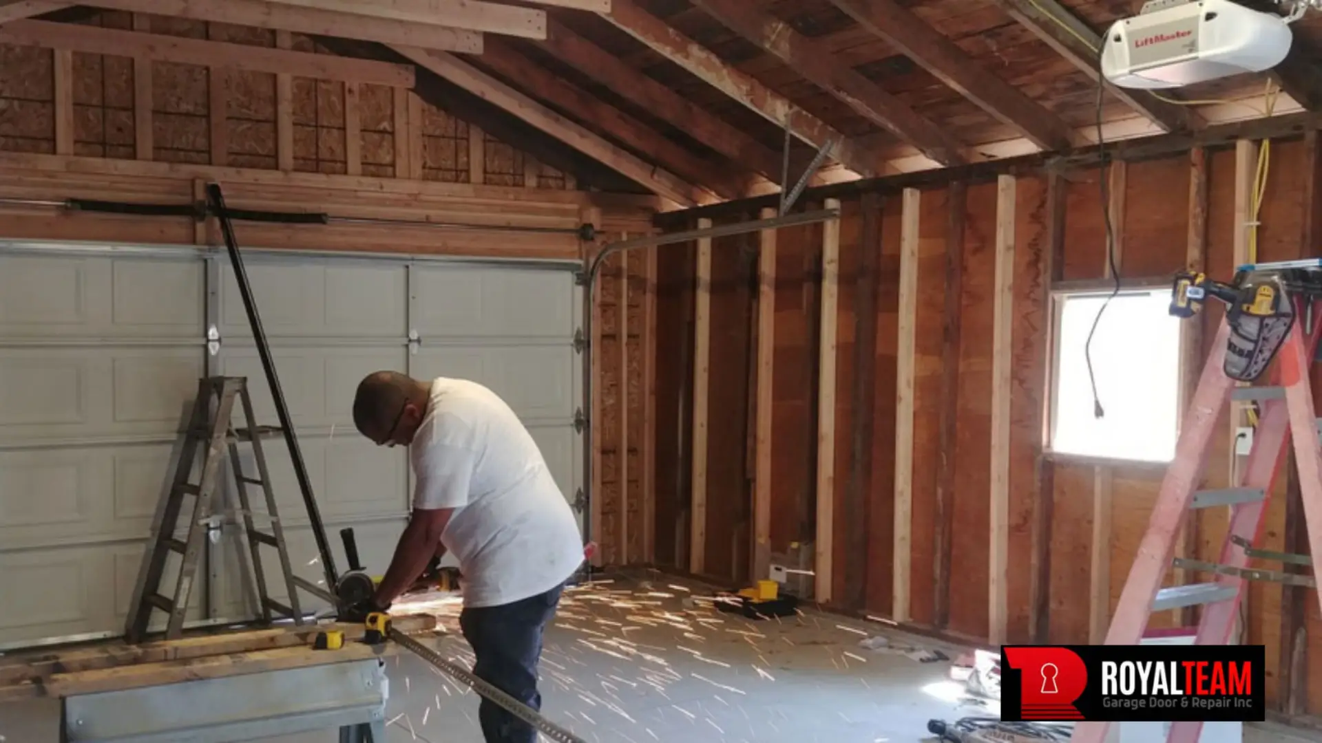 How to Identify Potential Hazards with Your Garage Door